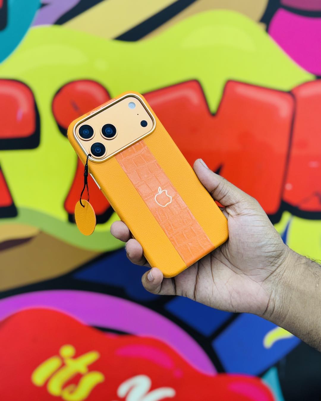 RMO leather case available with MagSafe support for iPhone 🔥 – iphone ...