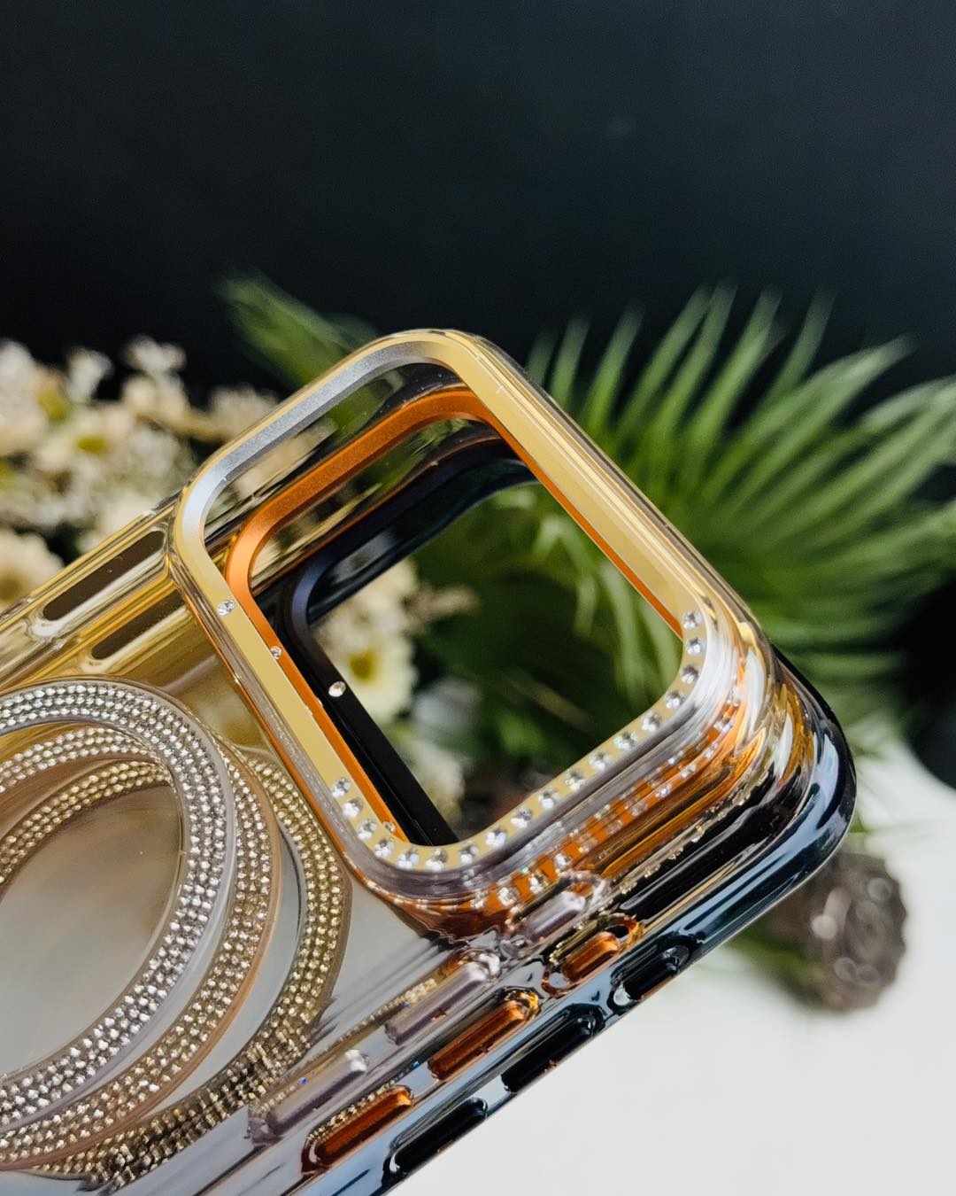 Mmkio Anti Yellow Diamond design girls magsafe support case available ...